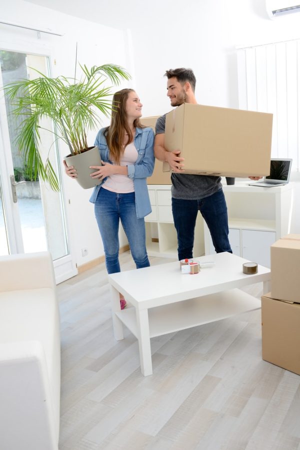 14 Easy Steps on How to Handle Roommate Problems – Rhythm of the Home