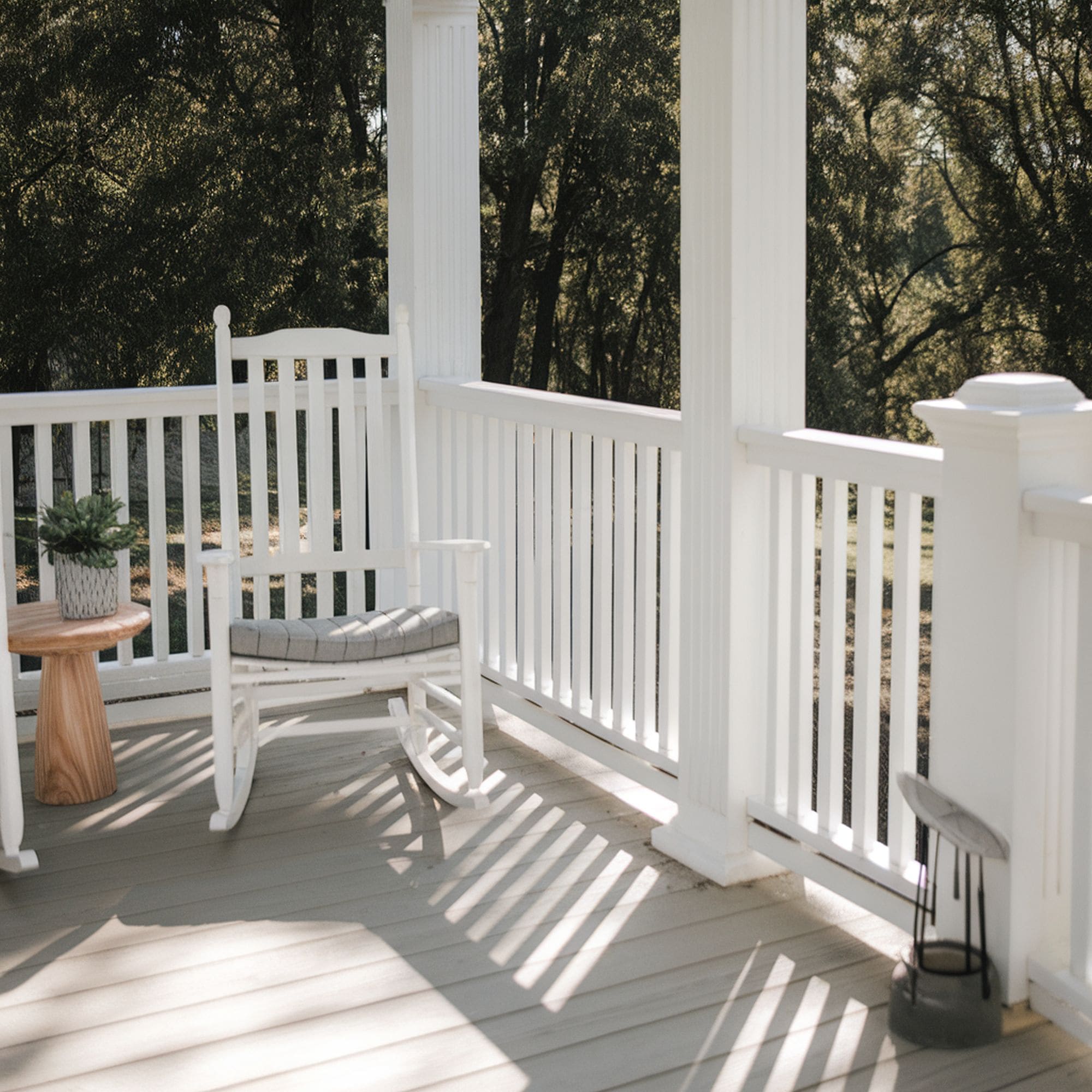 20 Gorgeous Porch Ideas – Rhythm of the Home