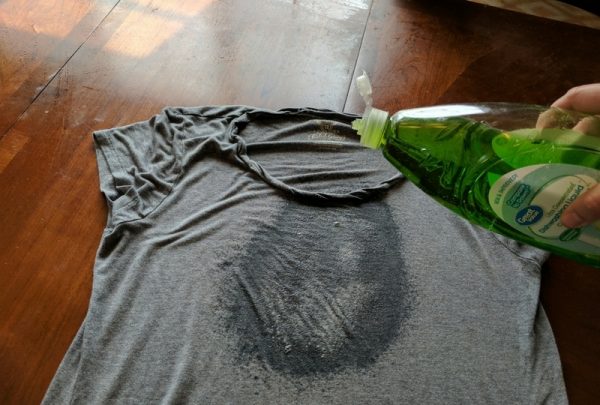 6 Ways to Remove Grease Stains from Clothes – Rhythm of the Home