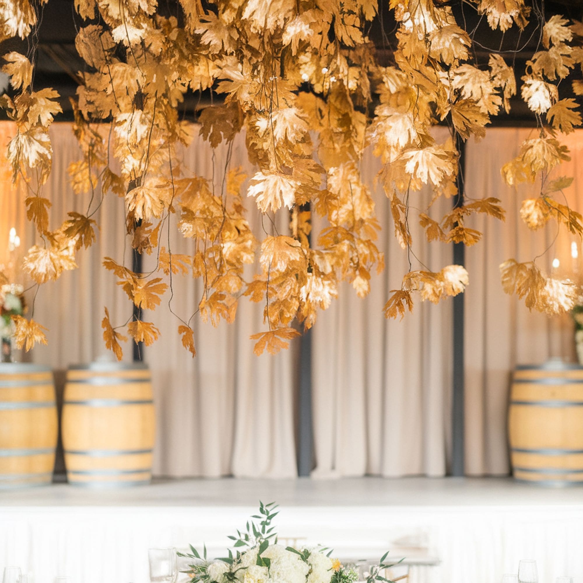 8 Amazing Leaf Decor Ideas – Rhythm of the Home
