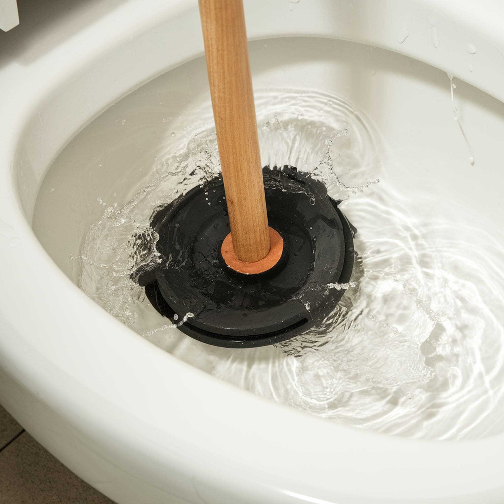 7 Solutions if Your Toilet is Gurgling/Bubbling – Rhythm of the Home