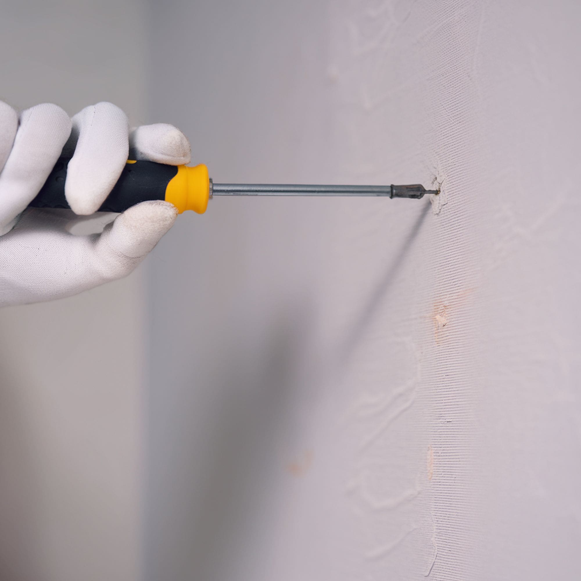 10 Ways to Remove a Stripped Screw – Rhythm of the Home
