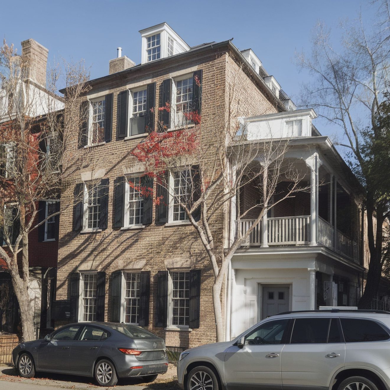 12 Amazing Charleston Style Homes/Buildings – Rhythm of the Home