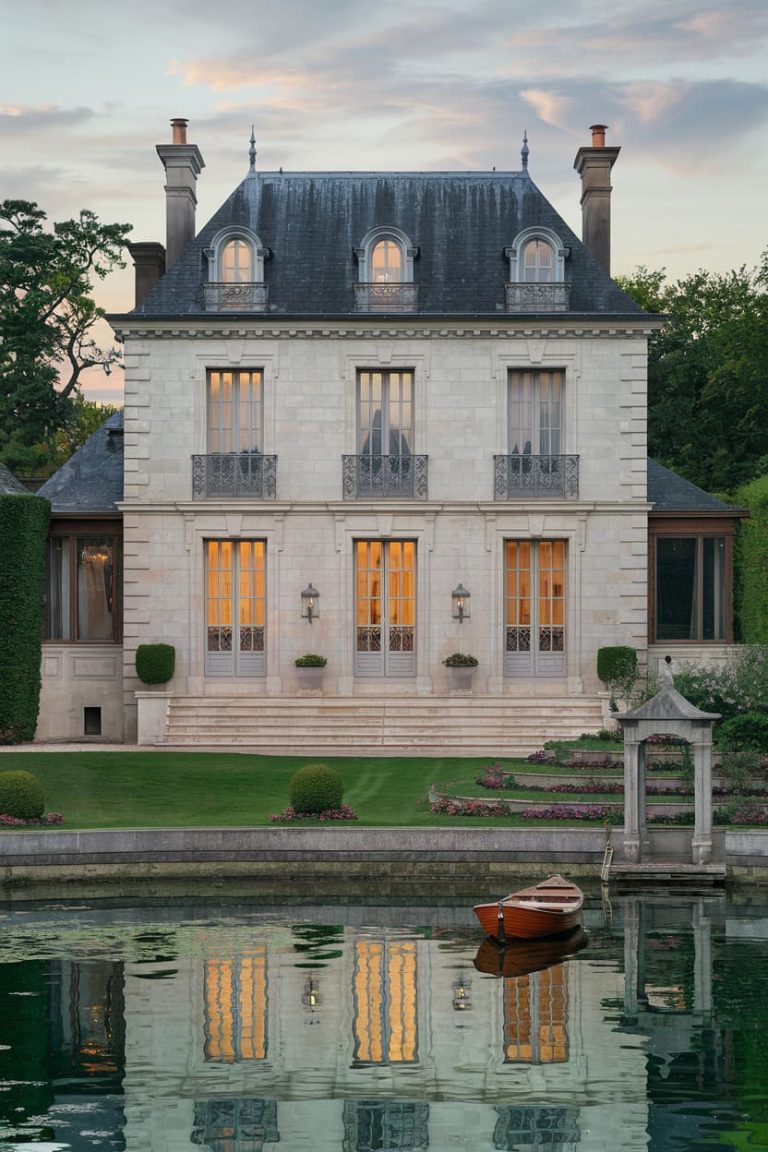 204 Fabulous French Provincial Homes – Rhythm of the Home