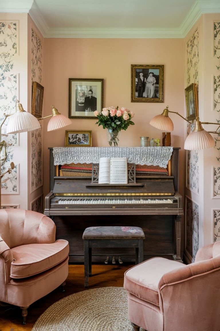 121 Fabulous Granny Chic (Grandmillennial) Home Decor Ideas – Rhythm of ...