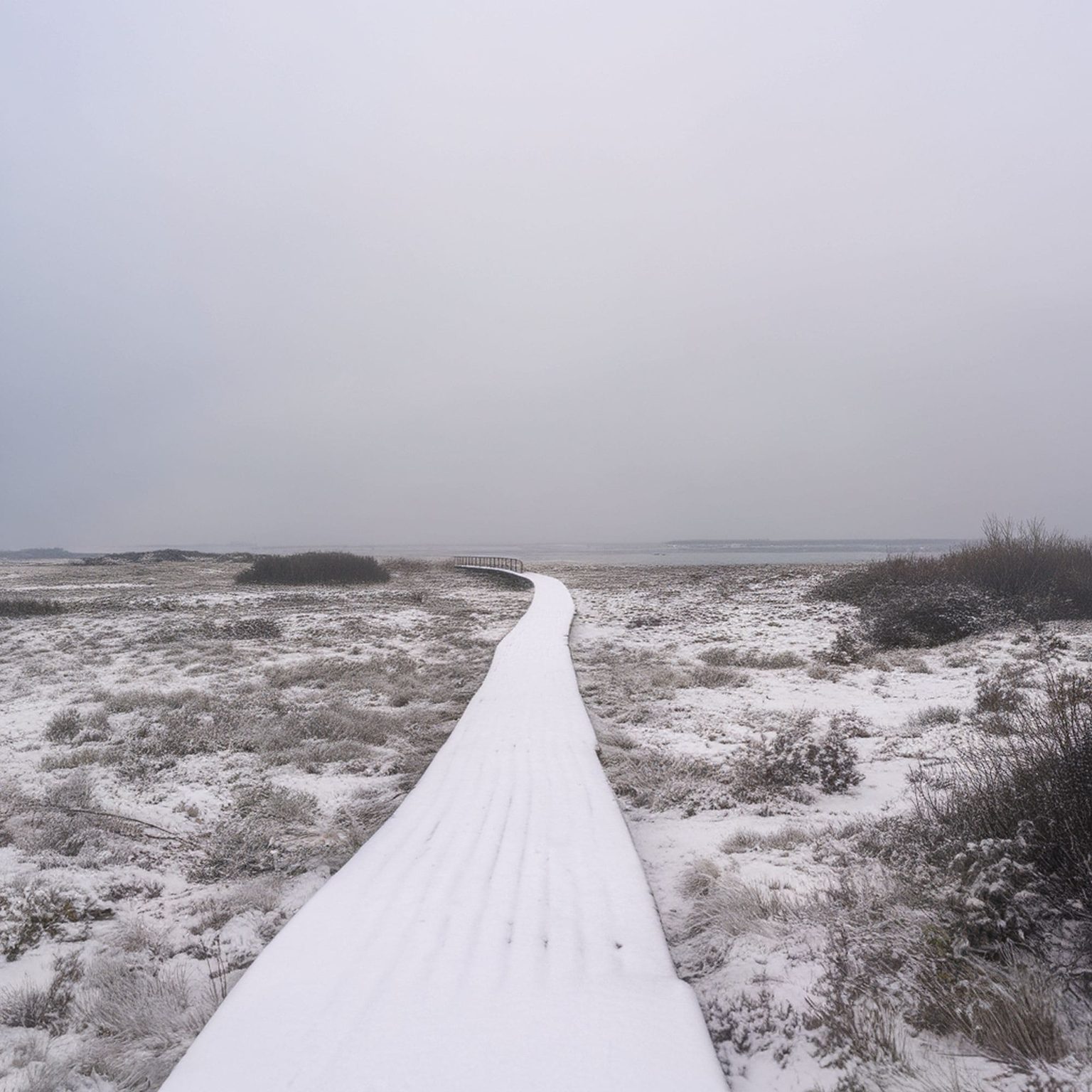 40 Liminal Spaces That Will Haunt You – Rhythm of the Home