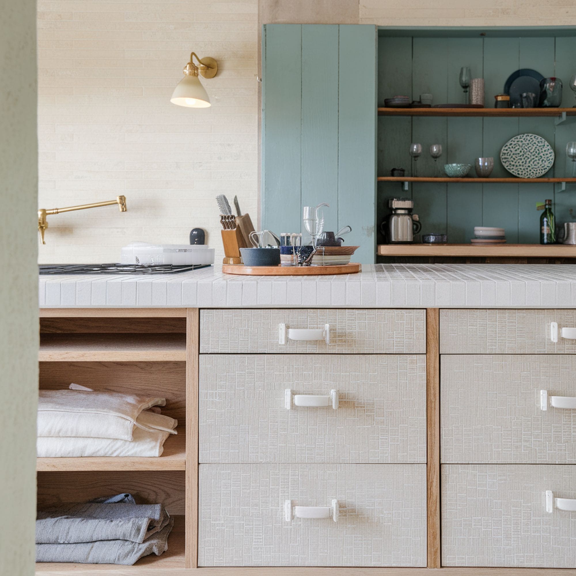 15 Tile Countertops You’ll Want to Add to Your Home – Rhythm of the Home