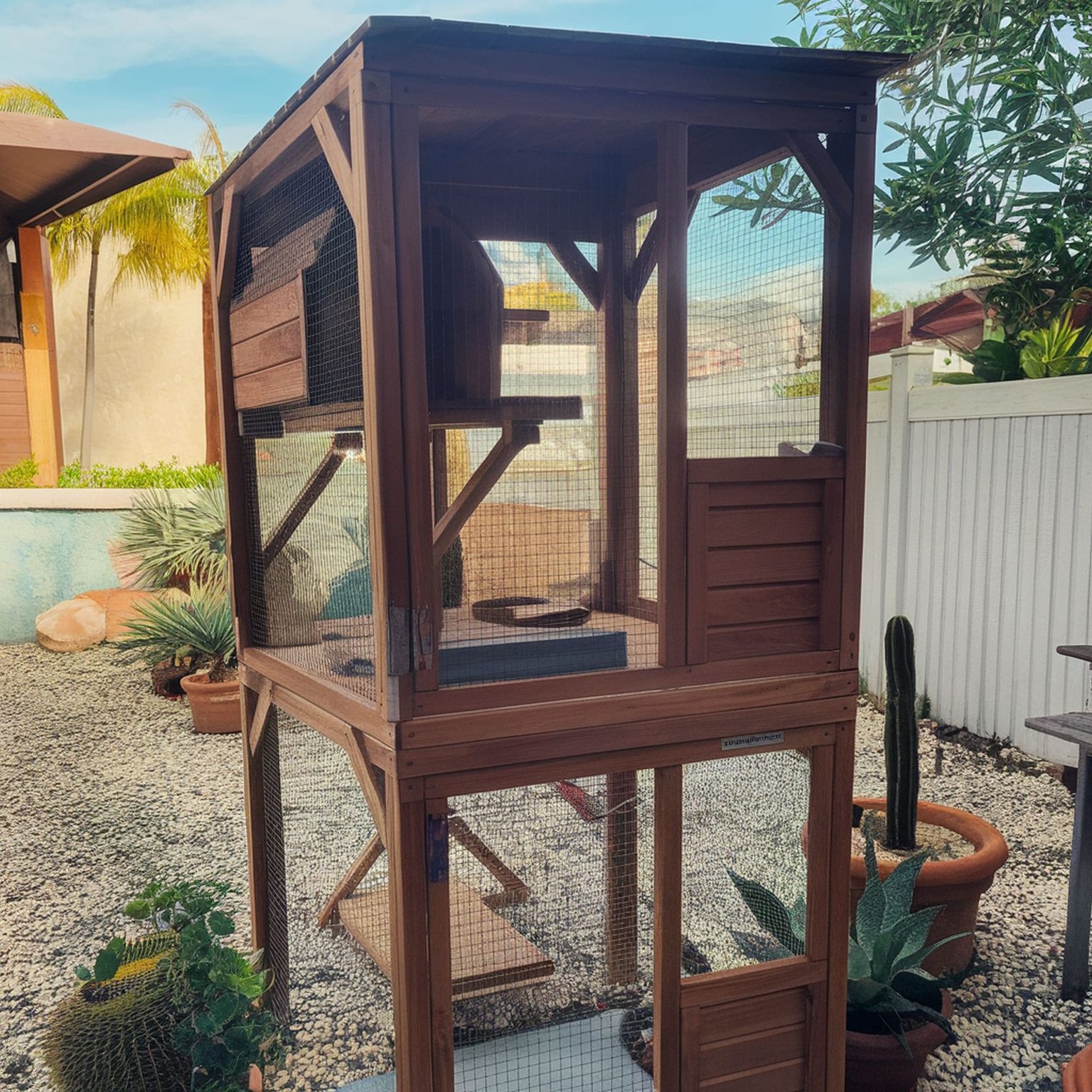 34 Catio Ideas Your Furry Friend Will Love – Rhythm of the Home