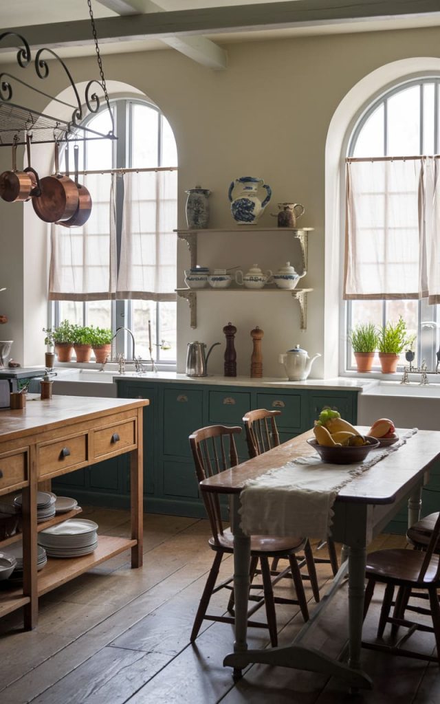 You’ll Fall in Love With These 93 Regencycore Design Ideas – Rhythm of ...