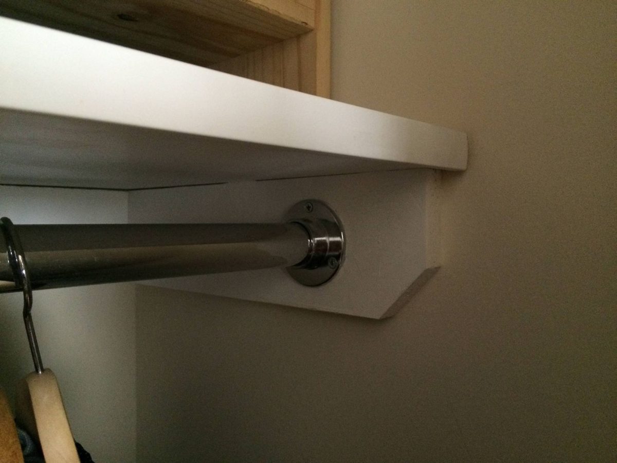 How to Install an Adjustable Closet Rod? (9 Steps With Images) – Rhythm ...