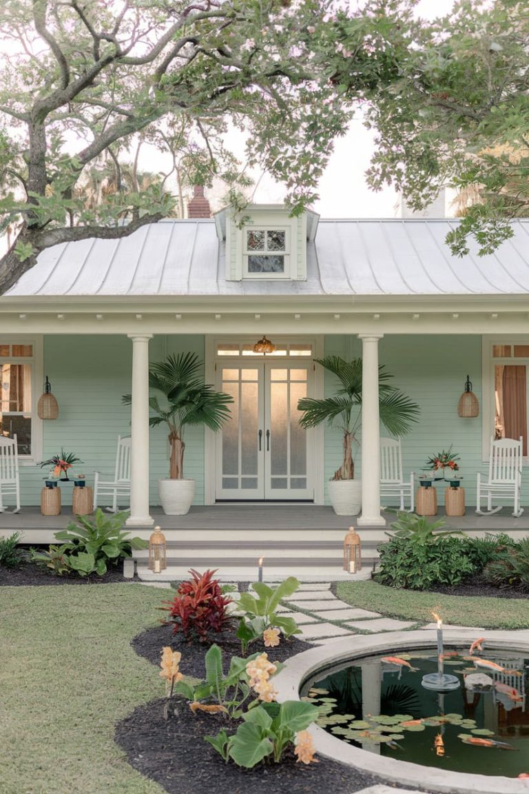 The 53 Best Exterior Colors for Ranch Houses – Rhythm of the Home