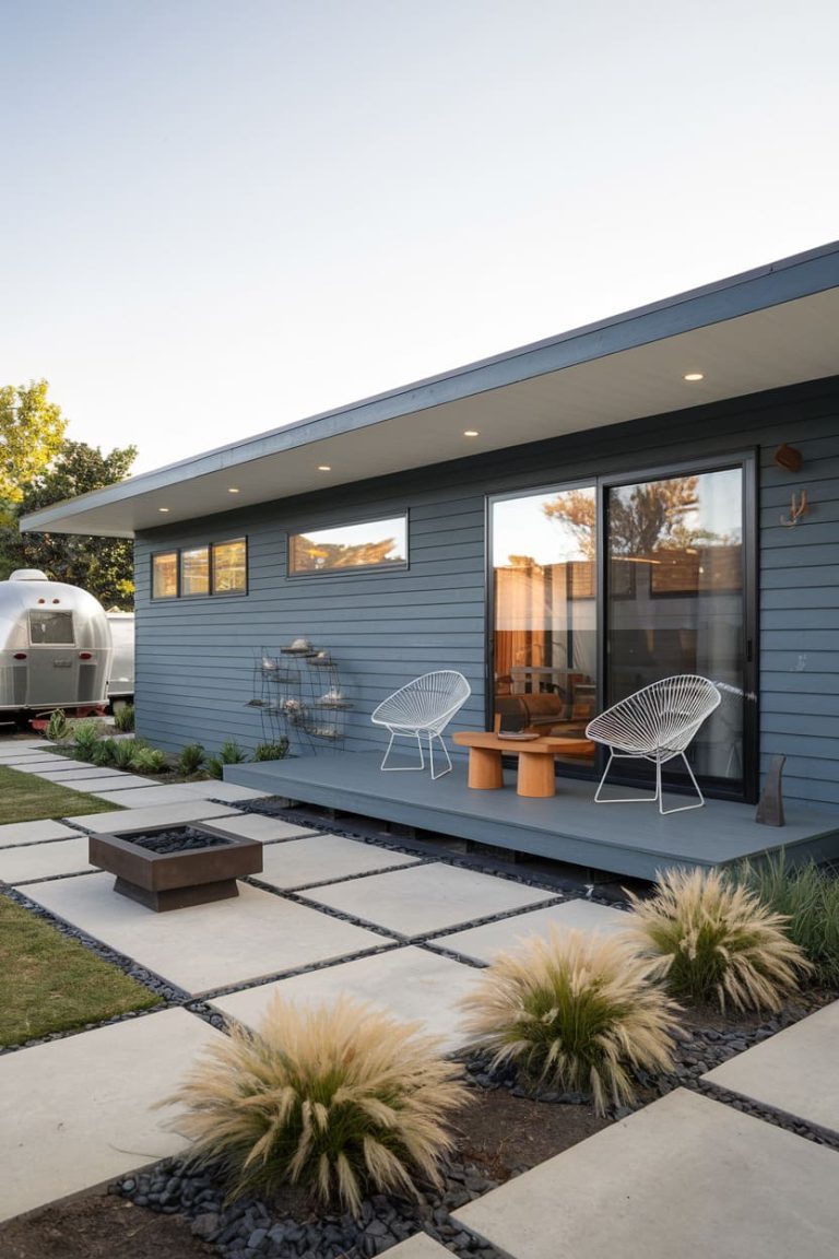 The 53 Best Exterior Colors for Ranch Houses – Rhythm of the Home