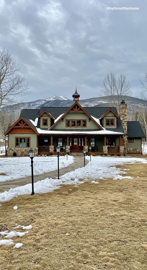 100 Amazing Mountain Homes – Rhythm of the Home